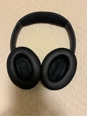 Bose | Headphones | Bose Overear Wireless Headphones With Carry Case ...